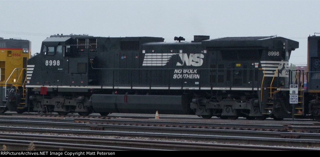 NS 8998